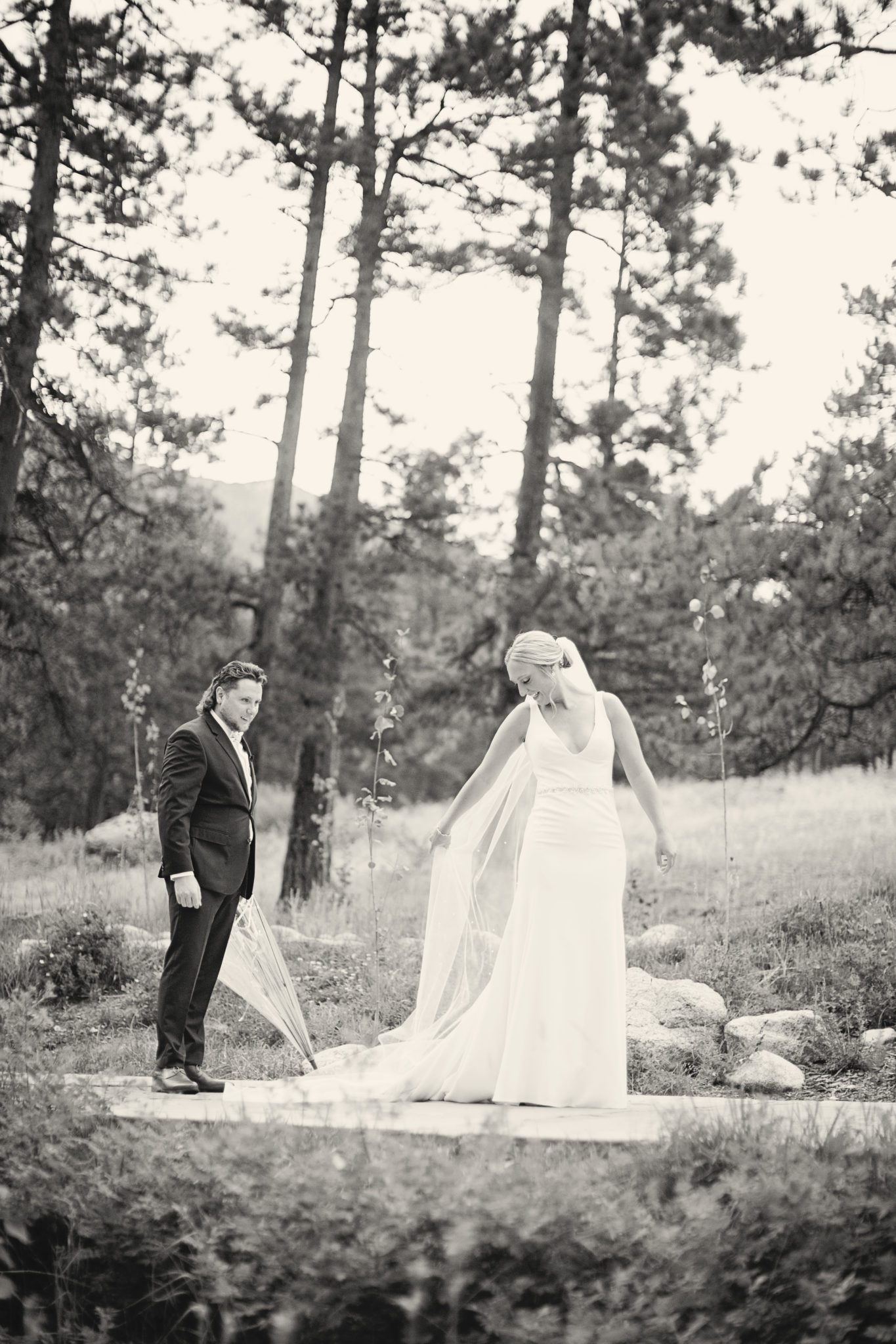 Mandi + Jackson – Married at Della Terra Mountain Chateau » 42 at Vesper
